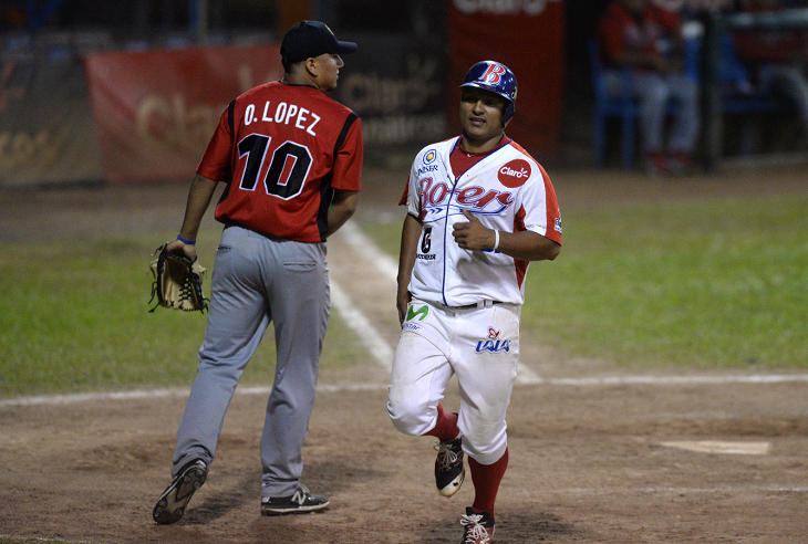 Javier Robles fue el mejor bateador de la semana en torneo Germán ...
