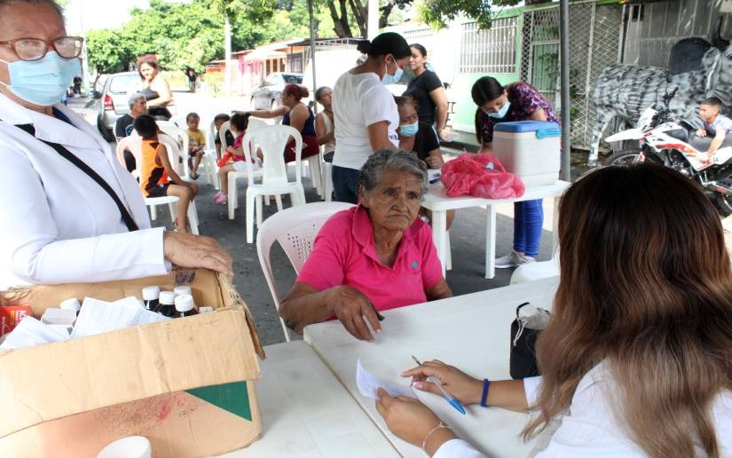 Más de 150 familias serán atendidas con Clínicas Móviles y Ferias de Salud - Radio La Primerisima