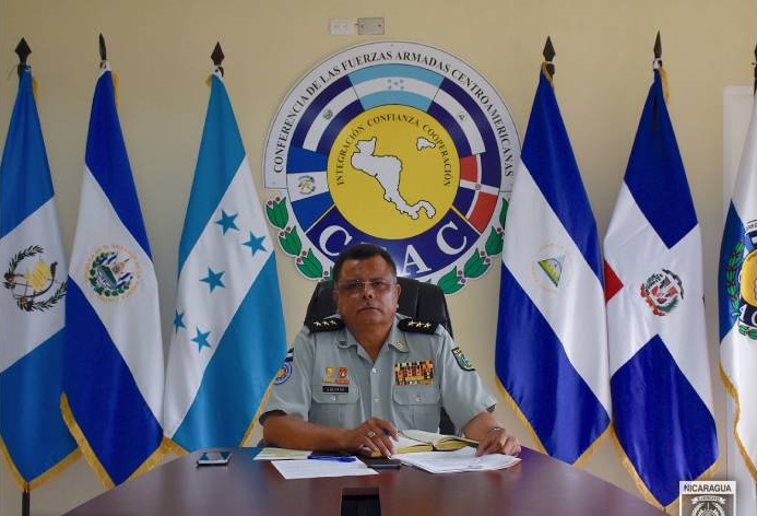 Ejército en reunión de trabajo con Secretaría General Pro-Tempore y ...